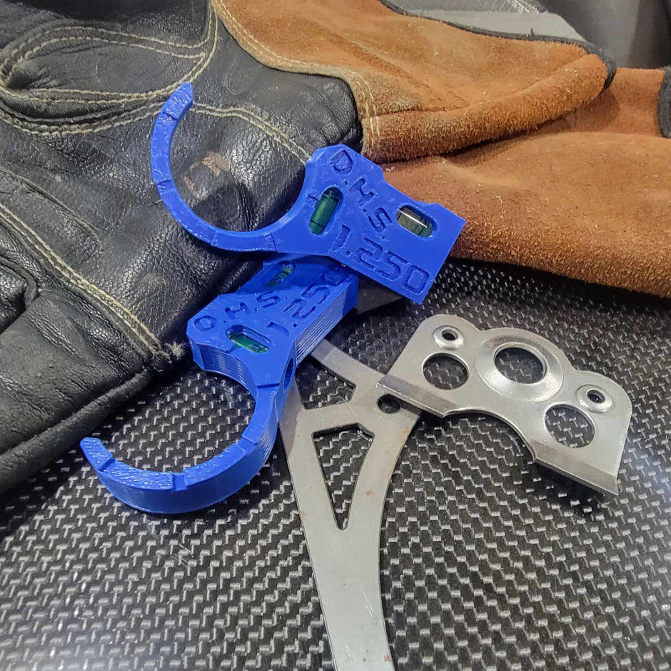 Innovative tool to help hold Dzus tabs, Trick Tabs or Scallop strips ...